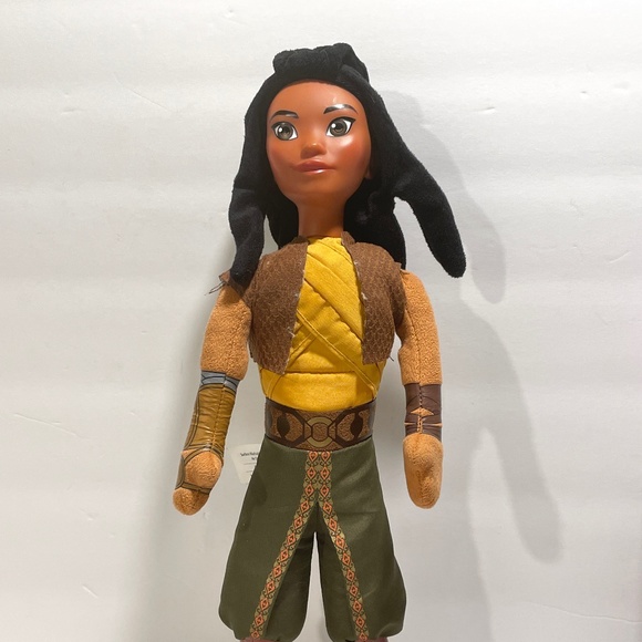 Disney | Toys | Raya And The Last Dragon Plush Talking Raya Disney ...